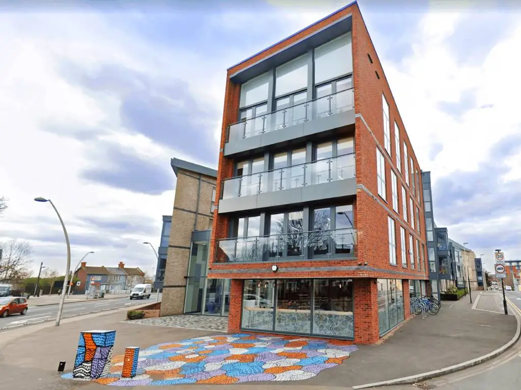 Coworking Spaces & Desks in Leyton